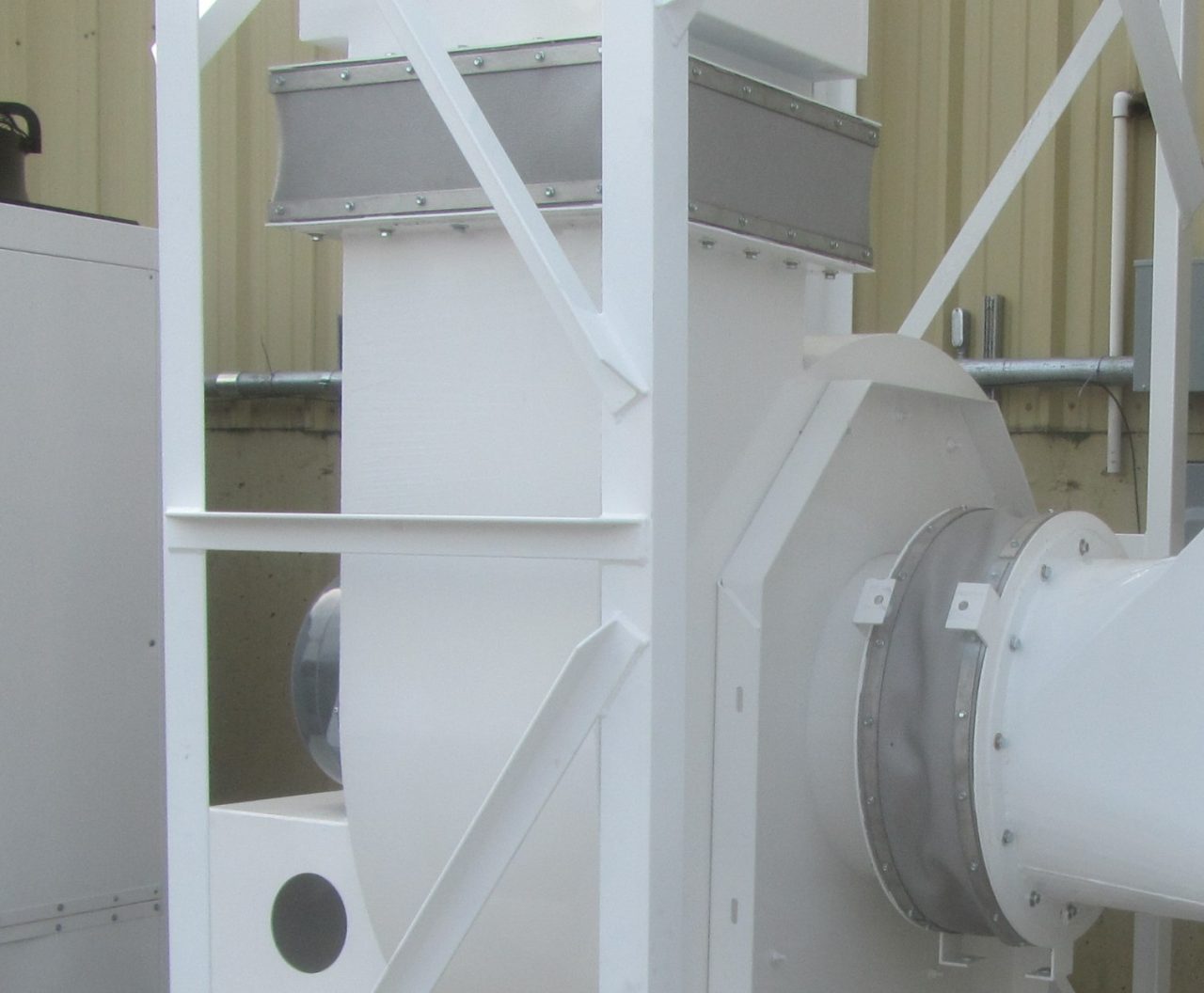 Industrial Flexible Connectors | Vibration Isolation | EPDM Fabric